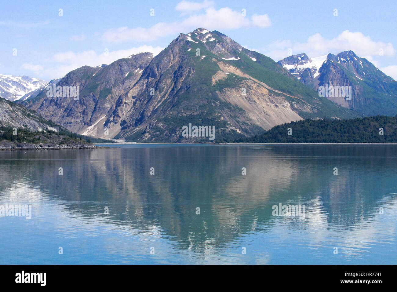 Beautiful Alaskan landscape with mountains and still waters Stock Photo ...