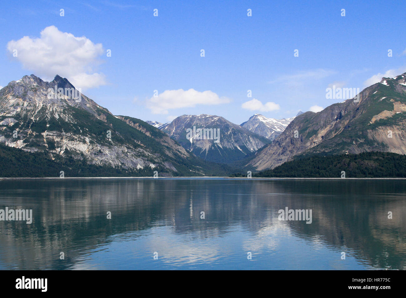 Beautiful Alaskan landscape with mountains and still waters Stock Photo ...