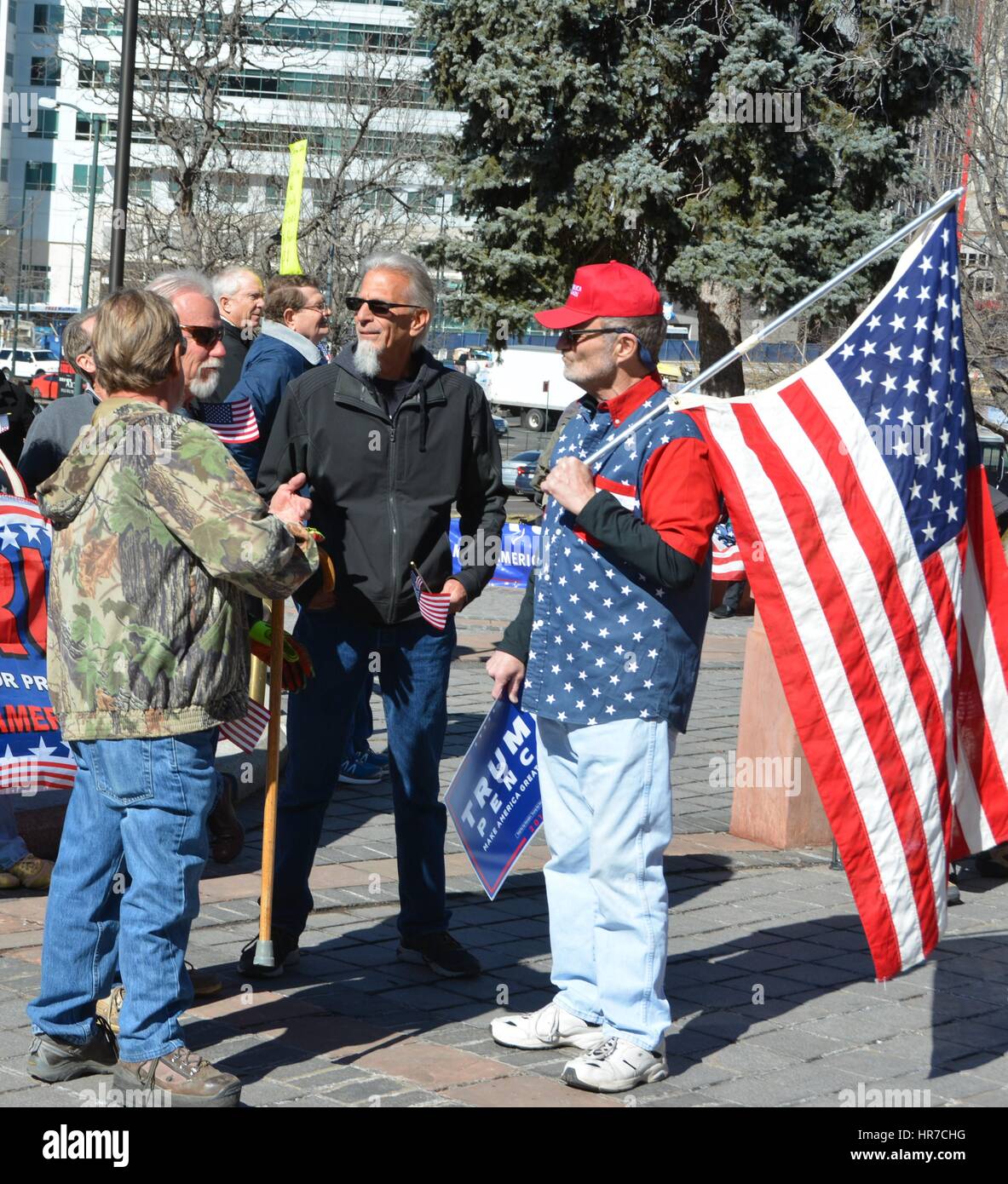 Supporters at the "Spirit of America" rally for President Trump in ...