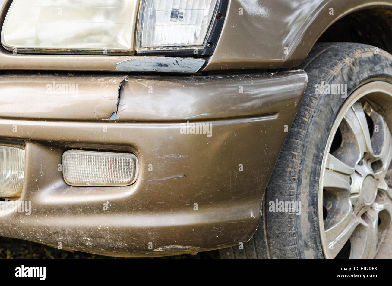 damaged of old car Stock Photo - Alamy