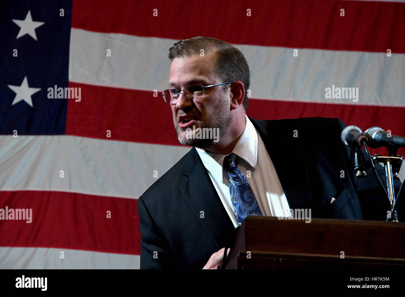 Lawyer and Army veteran James Thompson who is the Democratic candidate ...