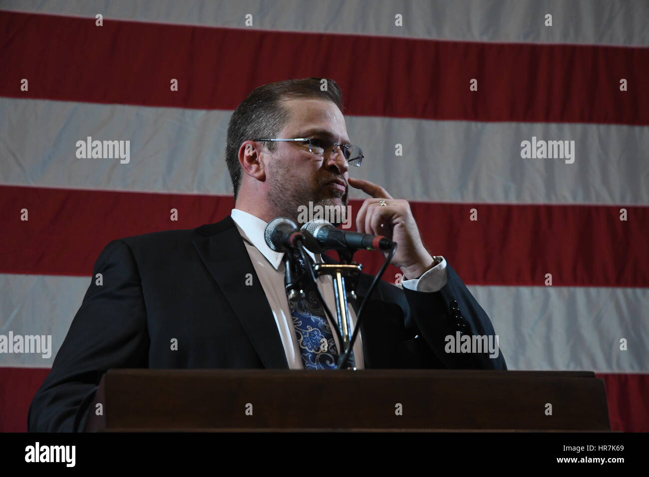 Lawyer and Army veteran James Thompson who is the Democratic candidate ...