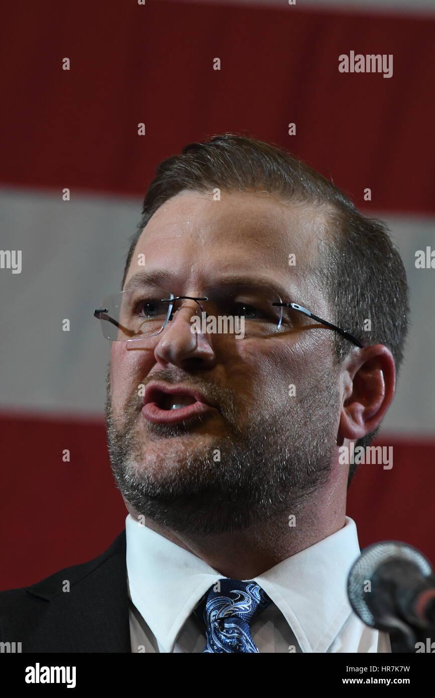 Lawyer and Army veteran James Thompson who is the Democratic candidate ...