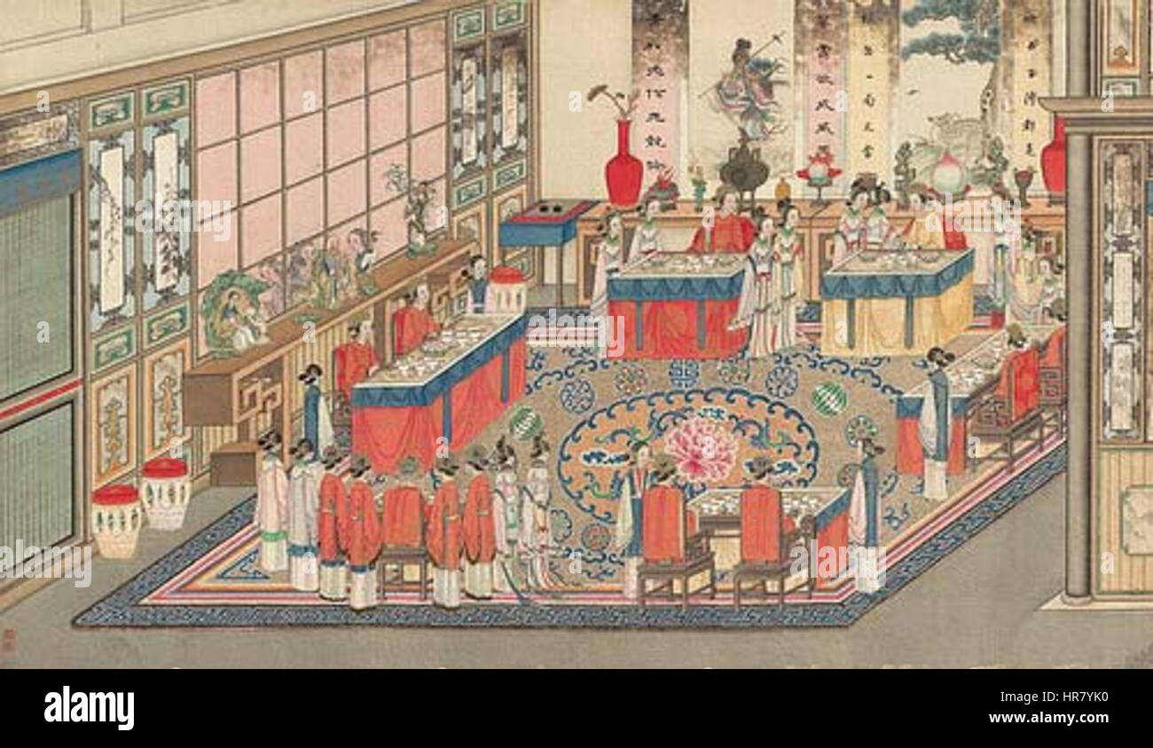 Red chamber hi-res stock photography and images - Alamy