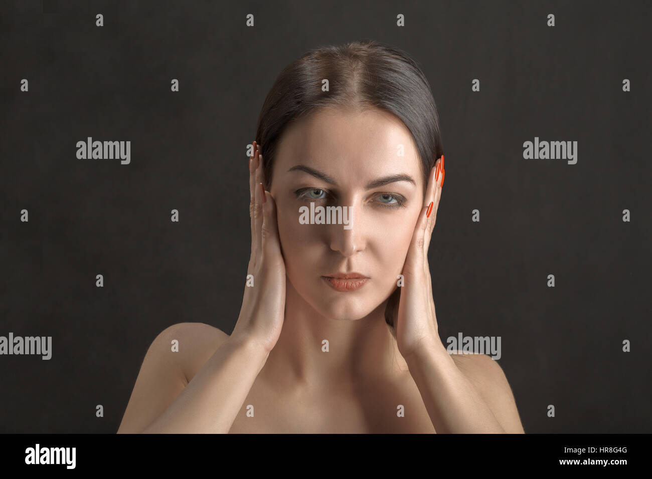 Cover your ears hi-res stock photography and images - Alamy