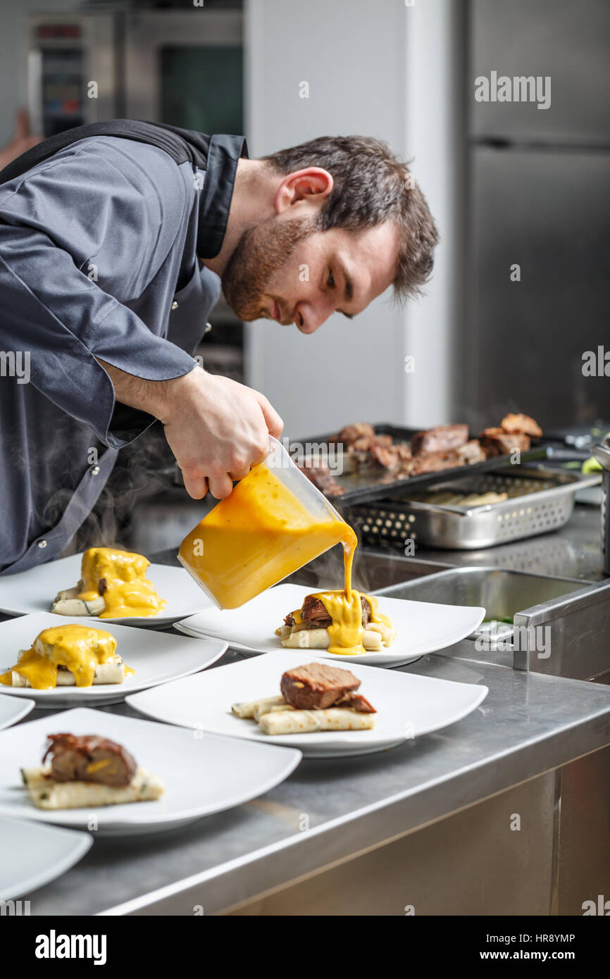Kitchen counter chef cook hi-res stock photography and images - Alamy
