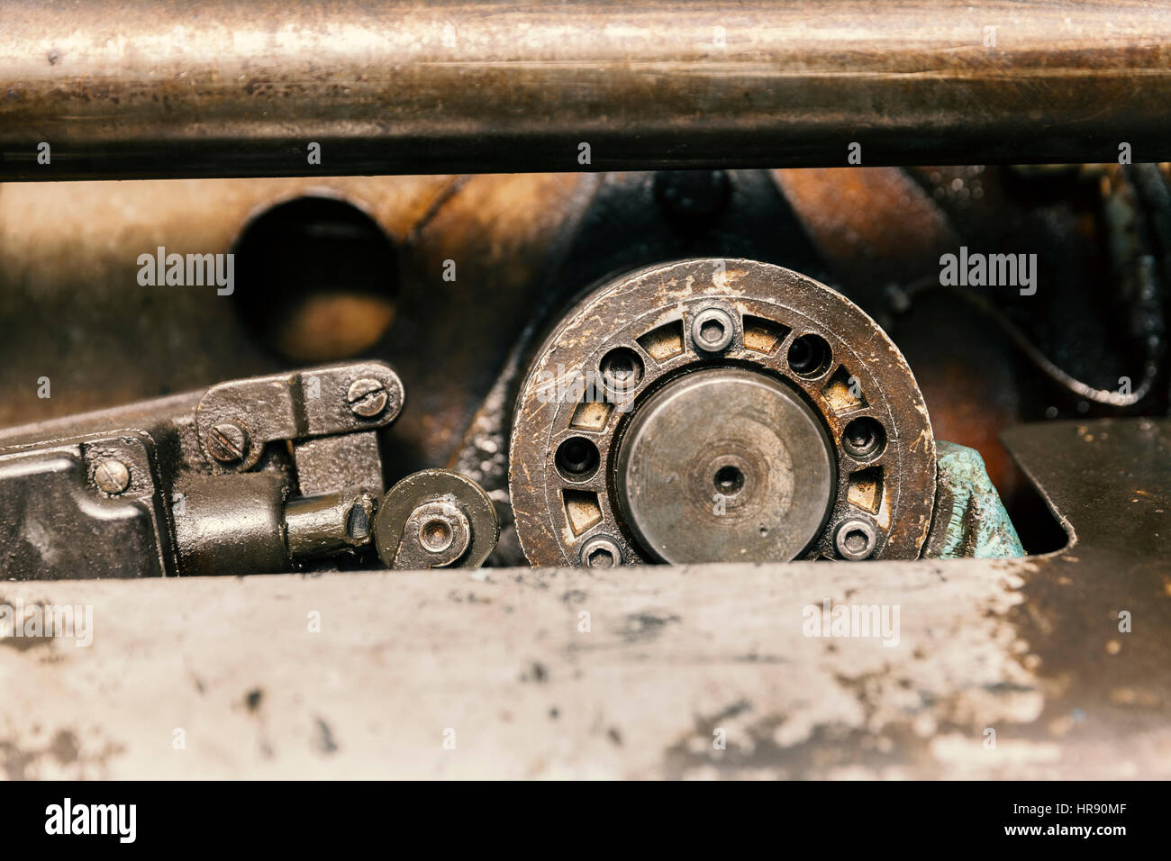 Metal casting machine piston hi-res stock photography and images - Alamy