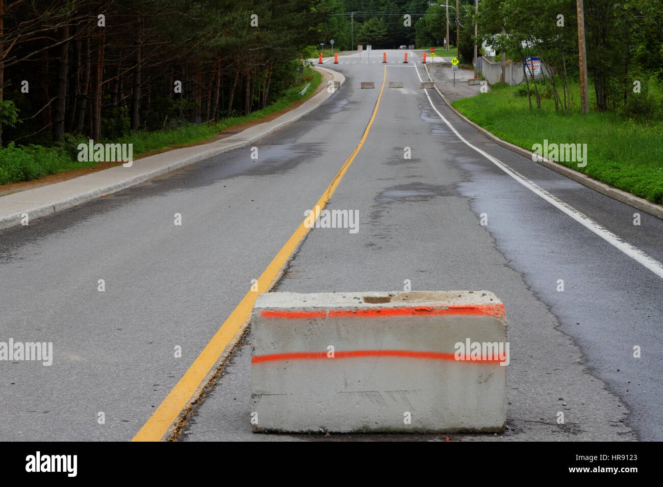 Blocked street hi-res stock photography and images - Alamy