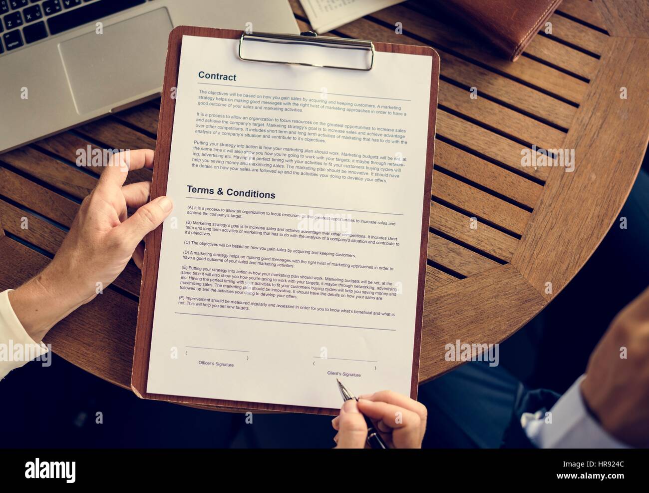 Hands Hold Contract Form Paper Clipboard Business Talk Stock Photo - Alamy