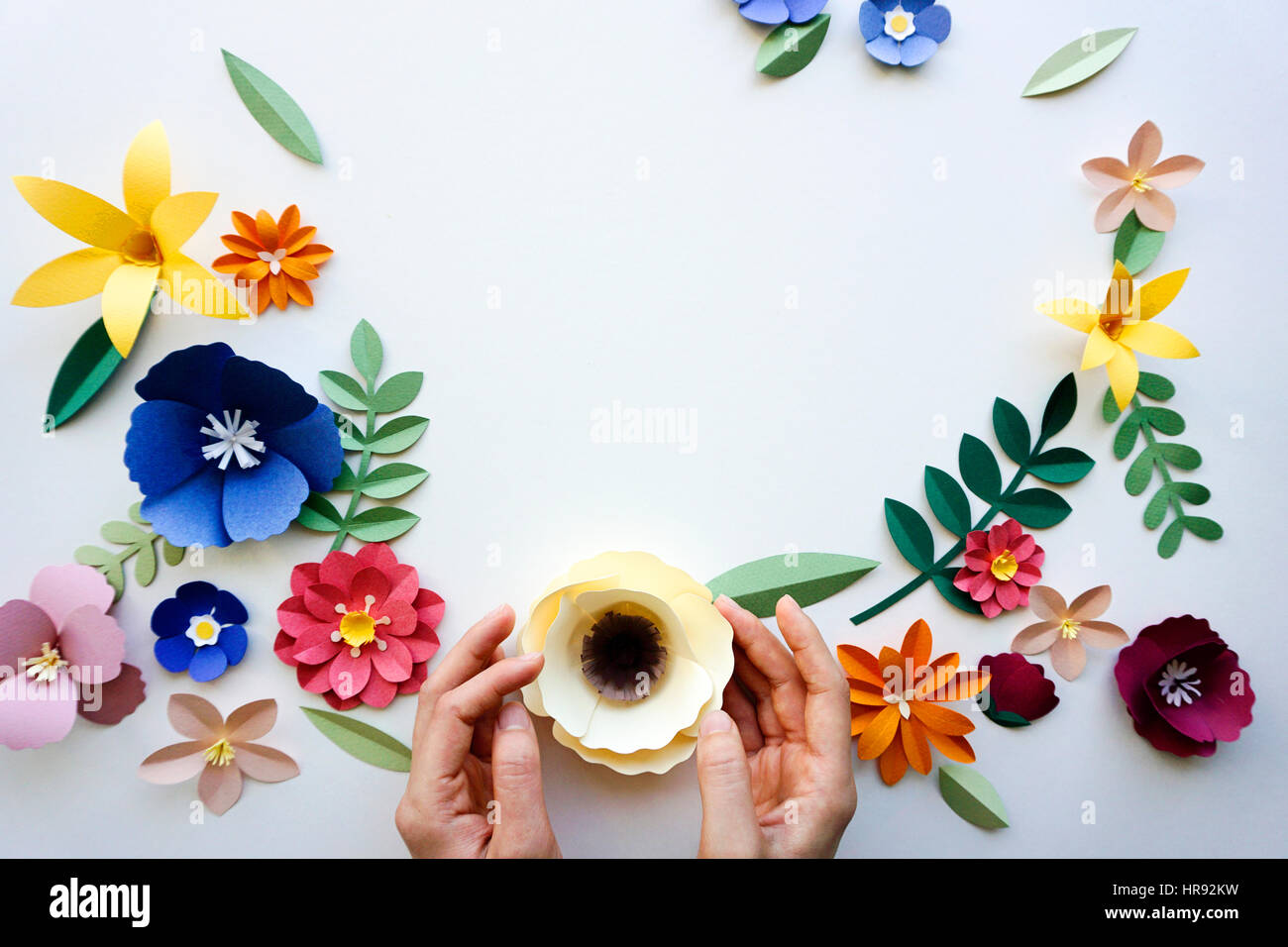 Minimalistic hand shapes hi-res stock photography and images - Alamy