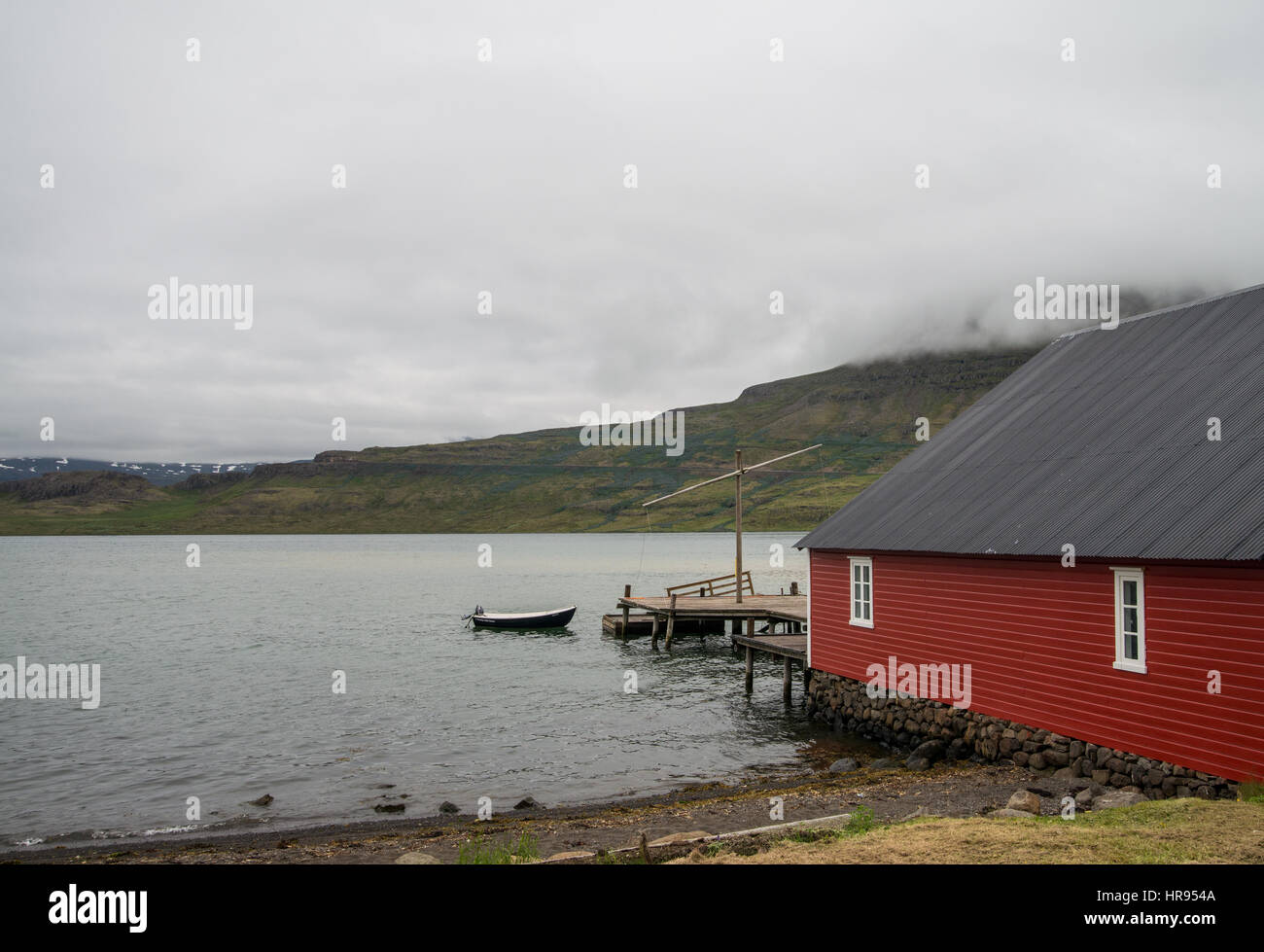 Traditional wooden icelandic house Stock Photo - Alamy