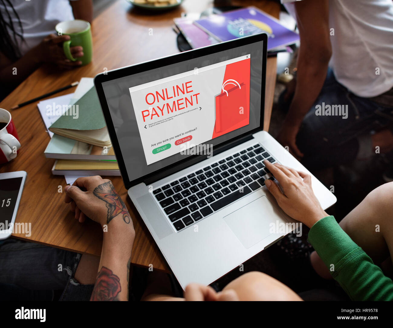 Online Shopping Cart E-Commers Concept Stock Photo - Alamy