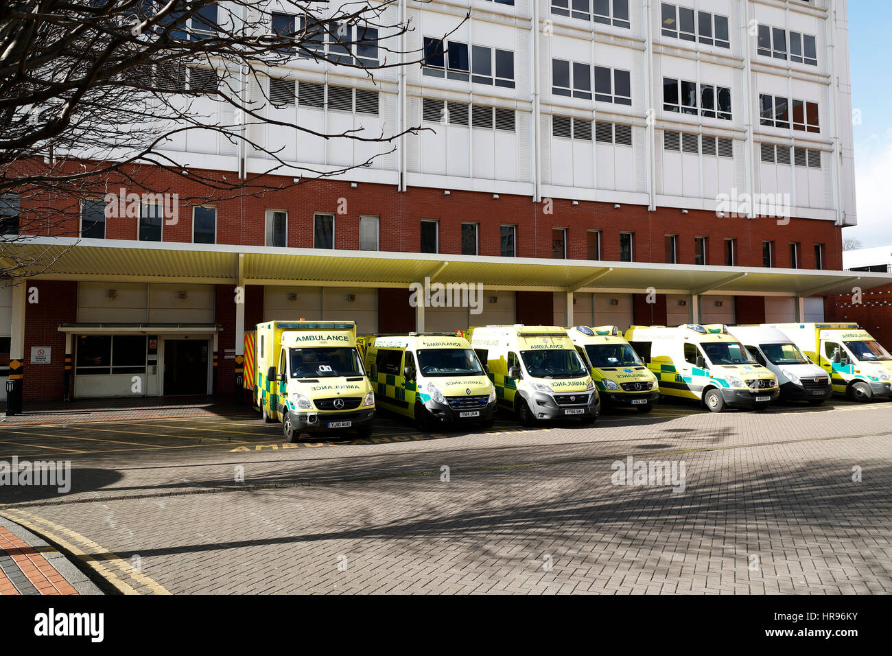 Accident and Emergency department building Leeds General Infirmary with ...