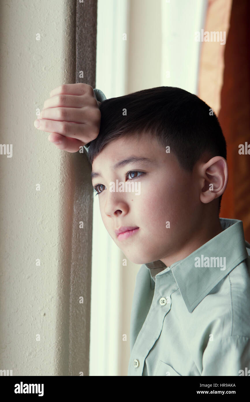 Posing from window hi-res stock photography and images - Alamy