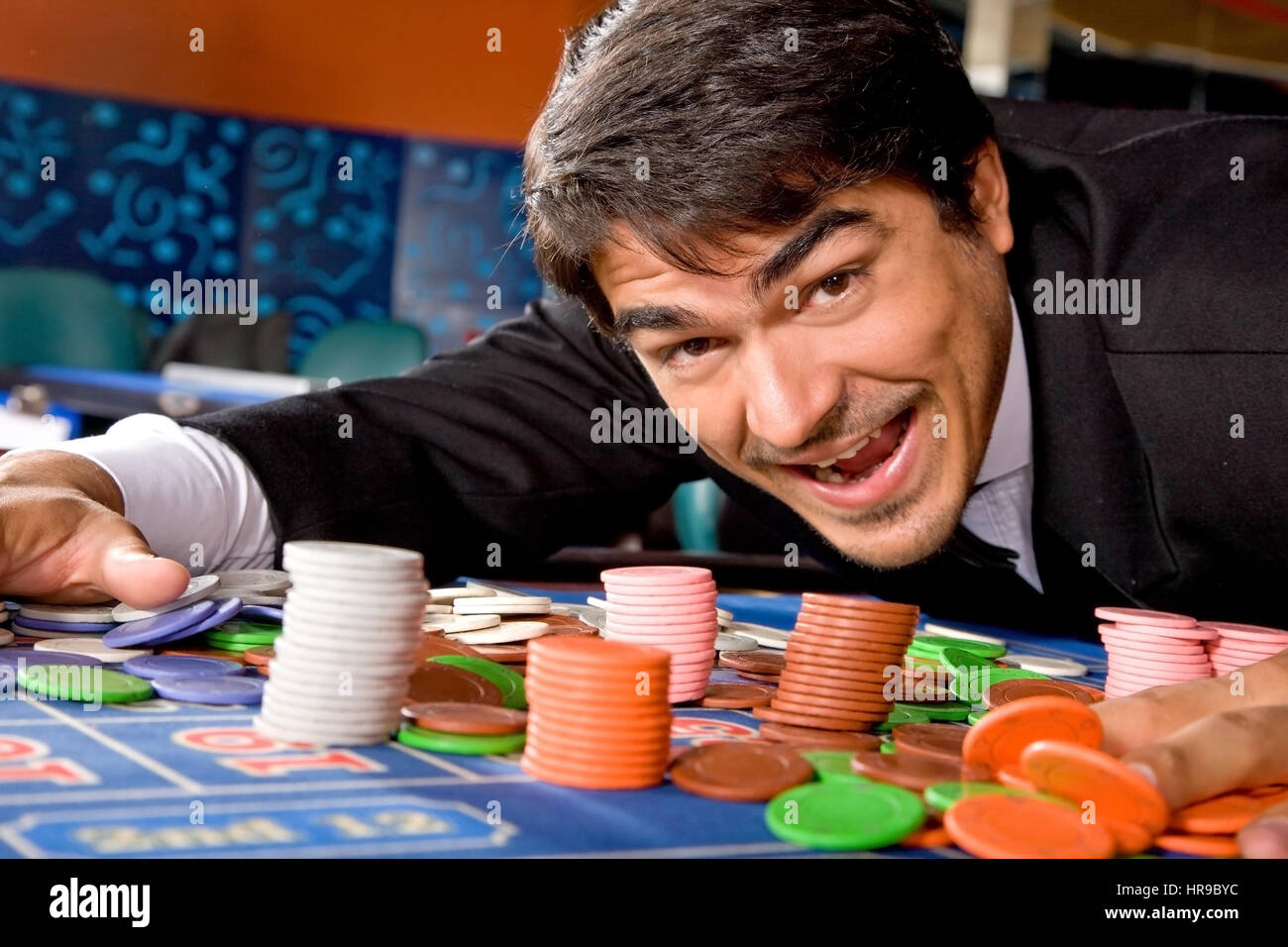 Man roulette table hi-res stock photography and images - Alamy