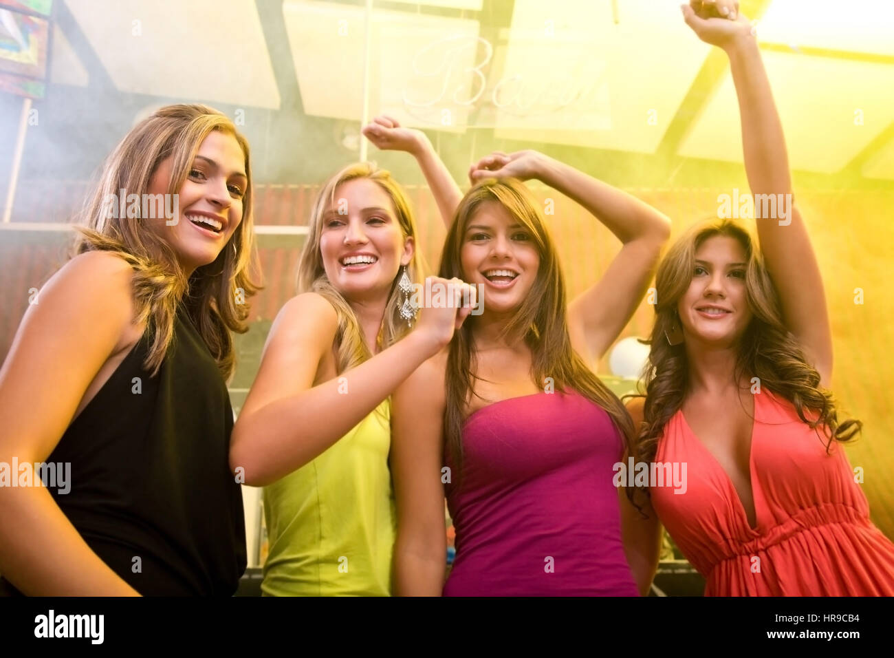 Girls on a night out hi-res stock photography and images - Alamy
