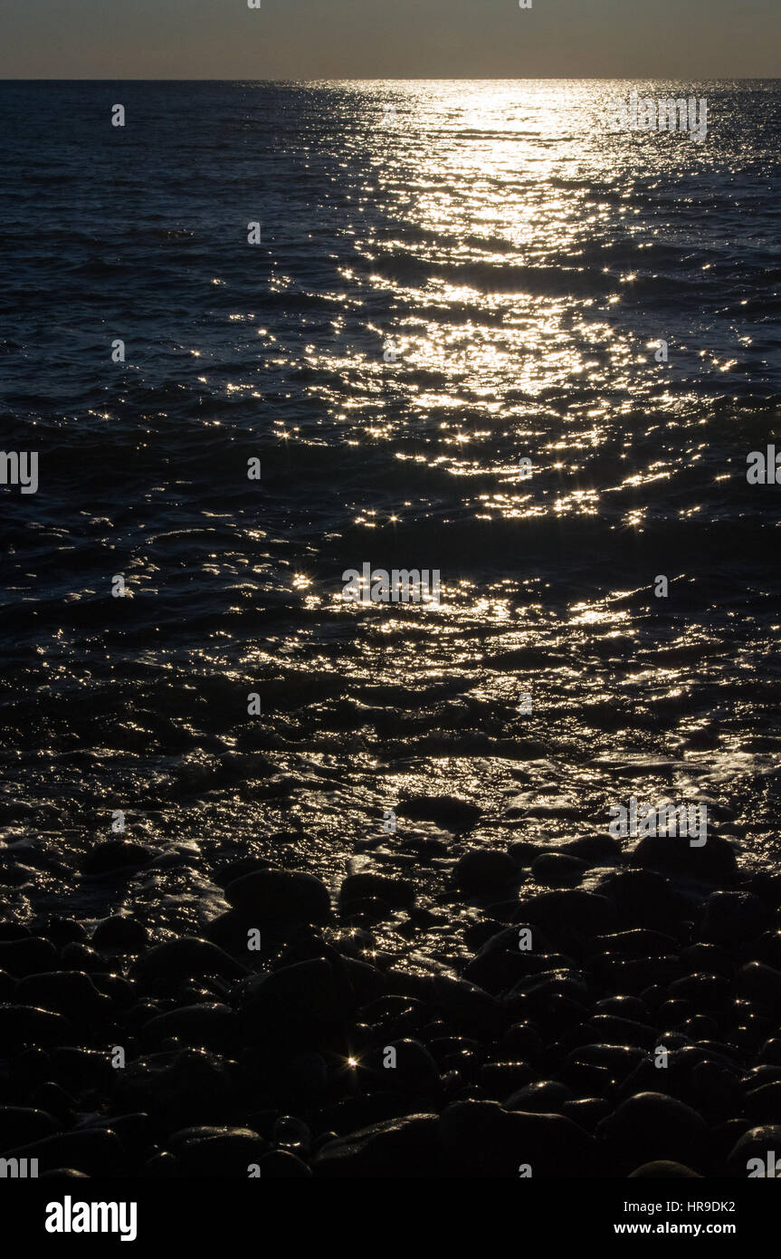 Solar still clean water hi-res stock photography and images - Alamy