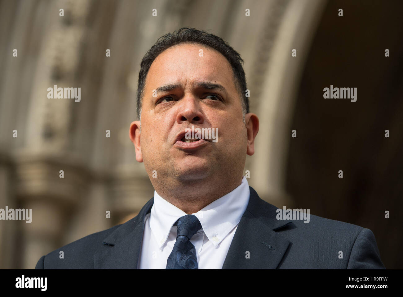 Managing Director of Tui Nick Longman outside the Royal Courts of ...