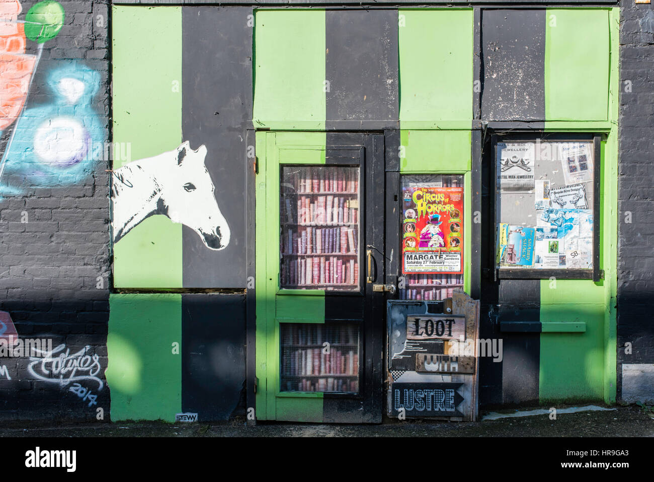 Colourful Shop Front High Resolution Stock Photography and Images - Alamy