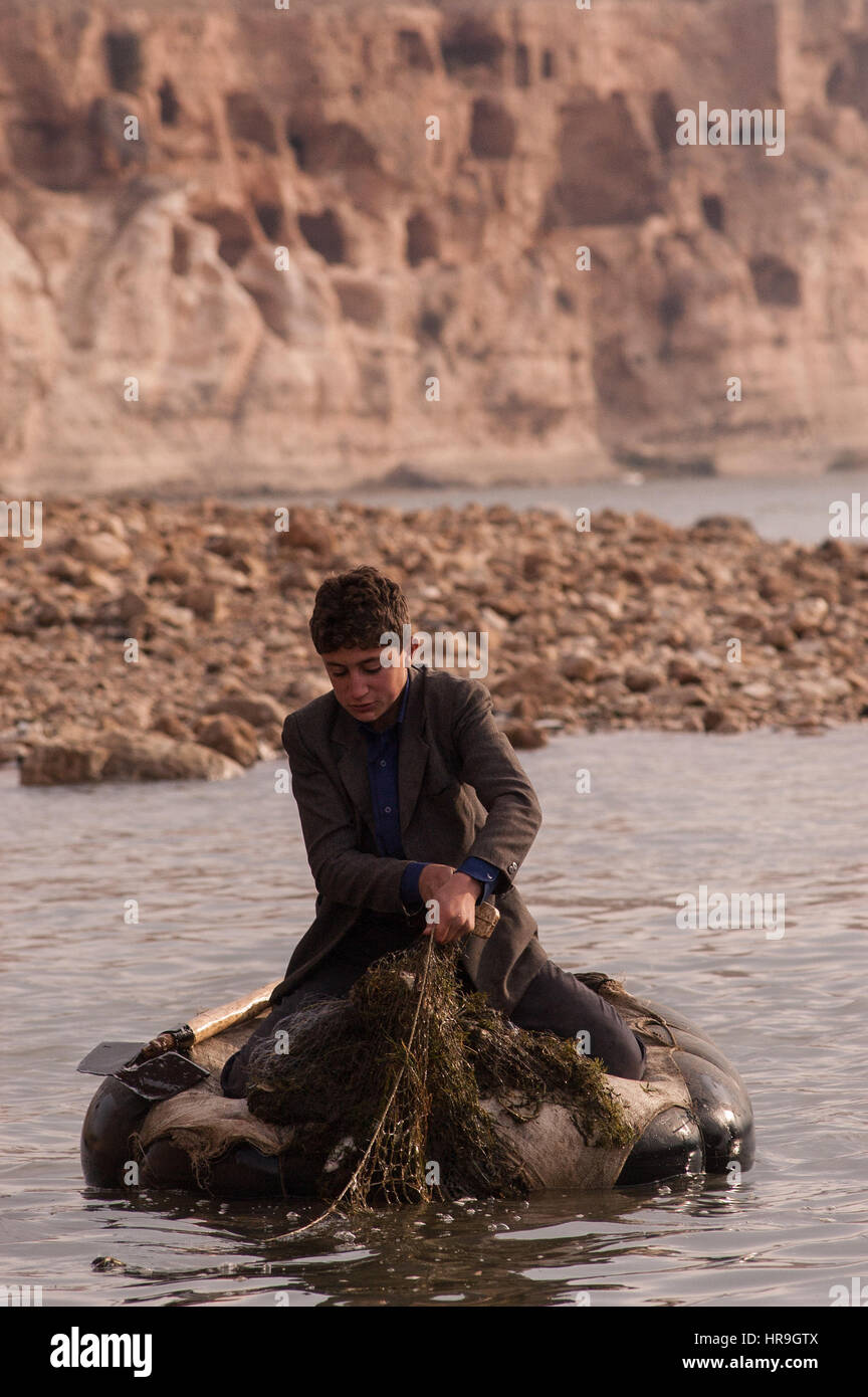 Hasankeyf flooding hi-res stock photography and images - Alamy