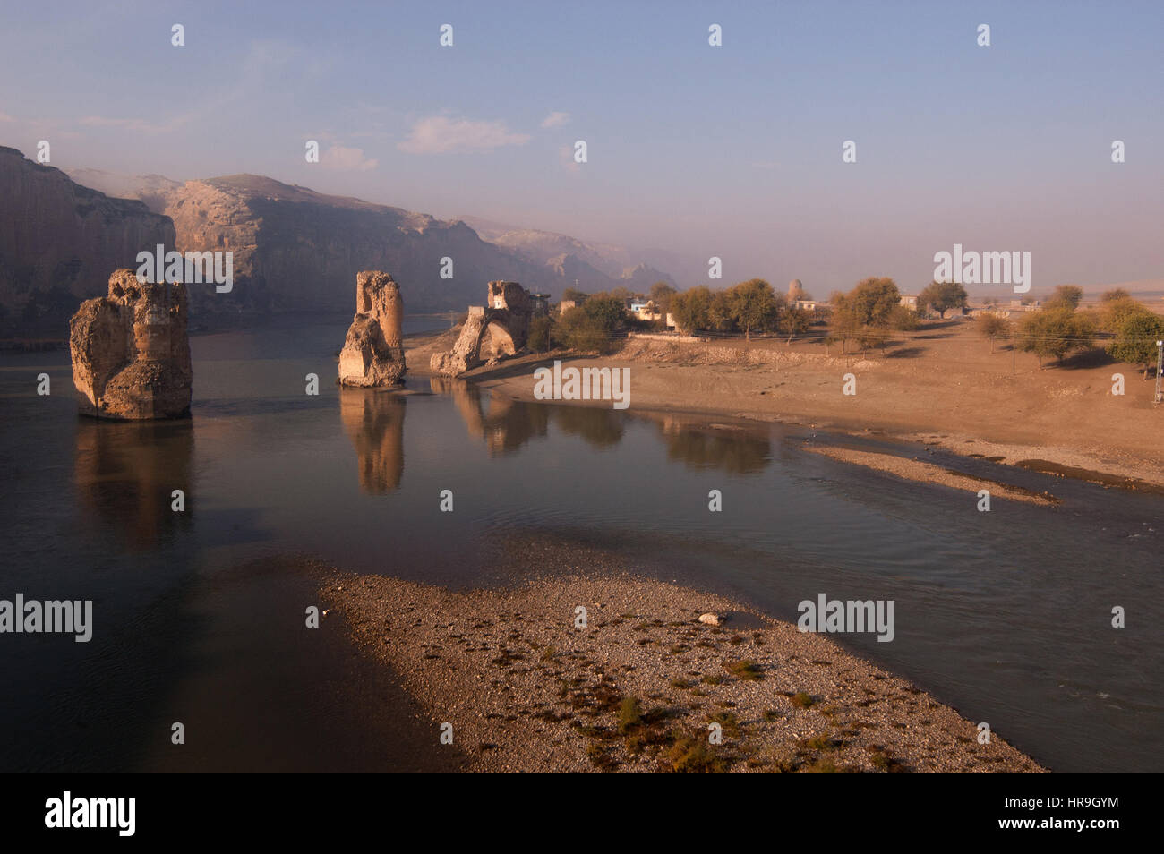 Turkish town of Hasankeyf on the banks of the Tigris River in southern ...