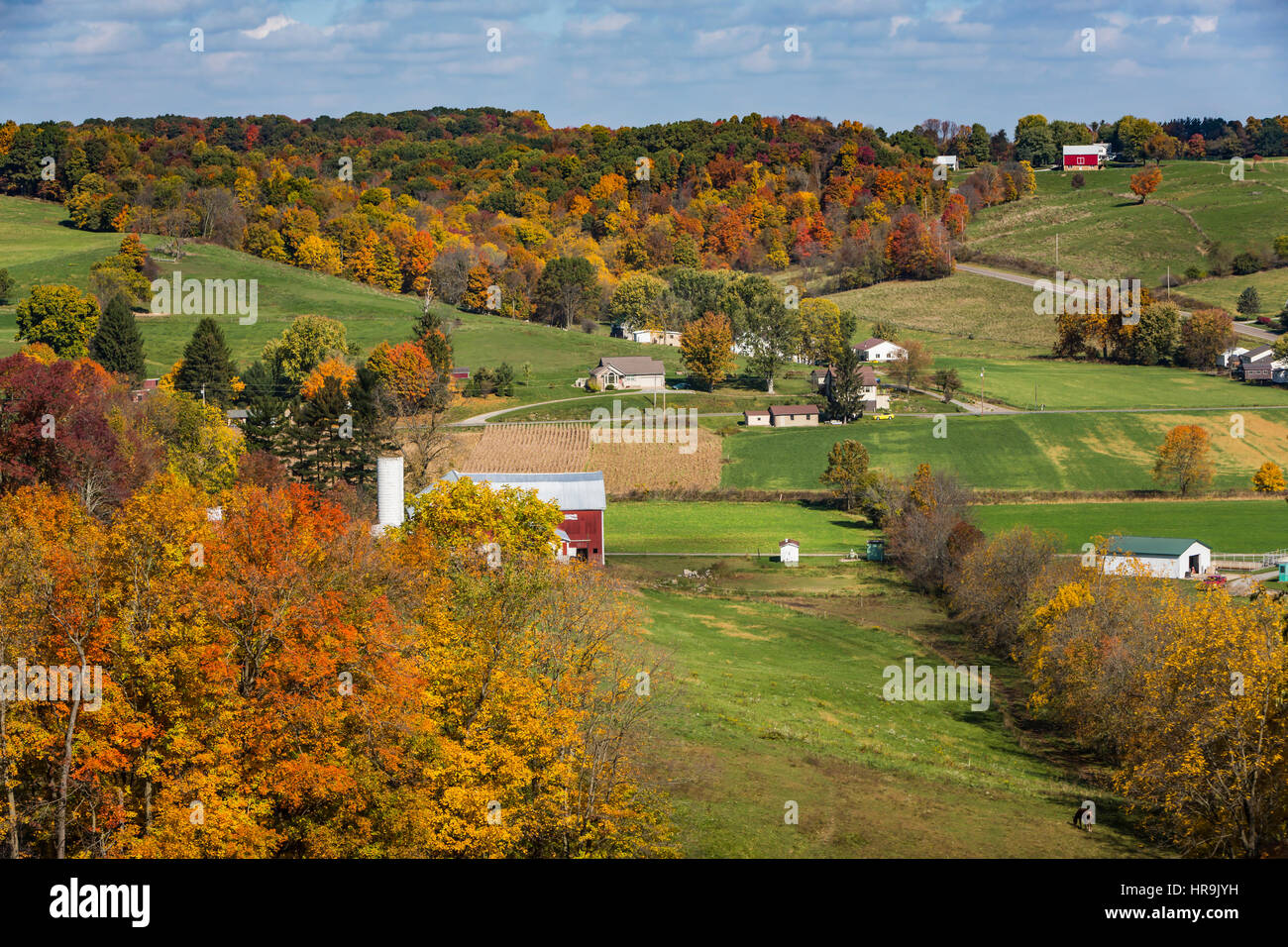 Amish farms hi-res stock photography and images - Alamy