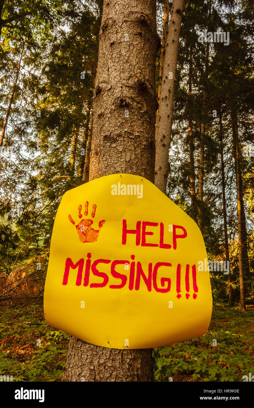 Help missing sign hanging on hi-res stock photography and images - Alamy
