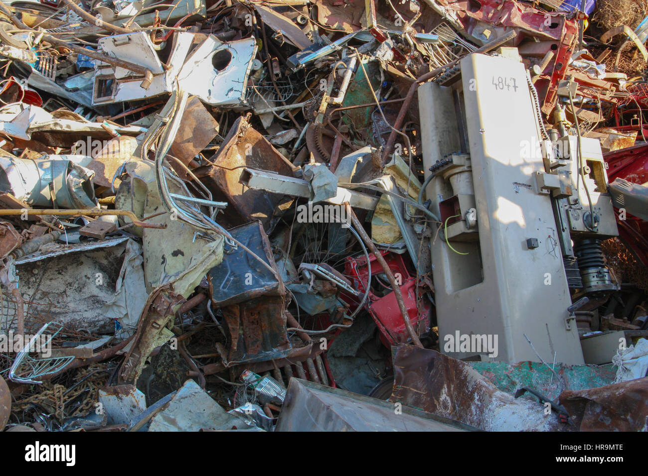 Metal wastes hi-res stock photography and images - Alamy