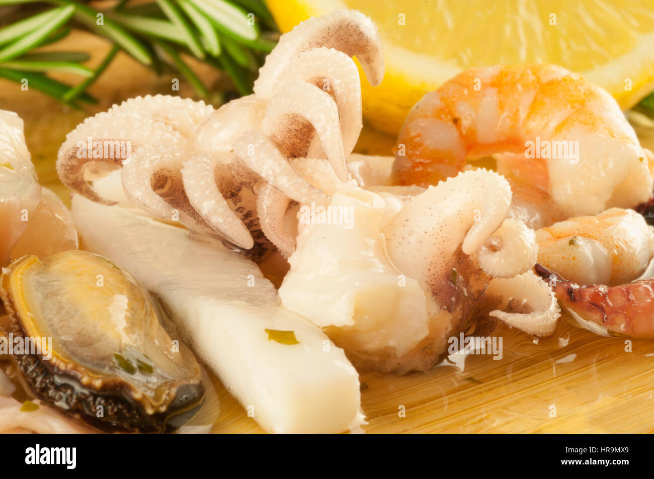 Pink clams hi-res stock photography and images - Alamy