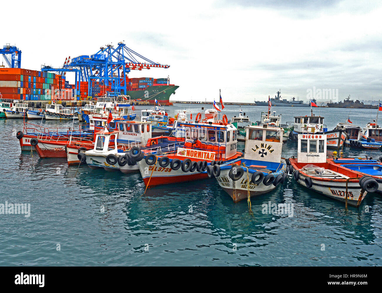 port of Valparaiso Chile Stock Photo - Alamy
