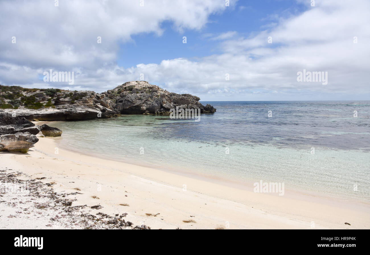 Eroded coral outcropping hi-res stock photography and images - Alamy