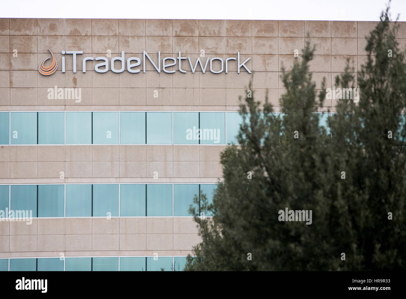 Itradenetwork hi-res stock photography and images - Alamy