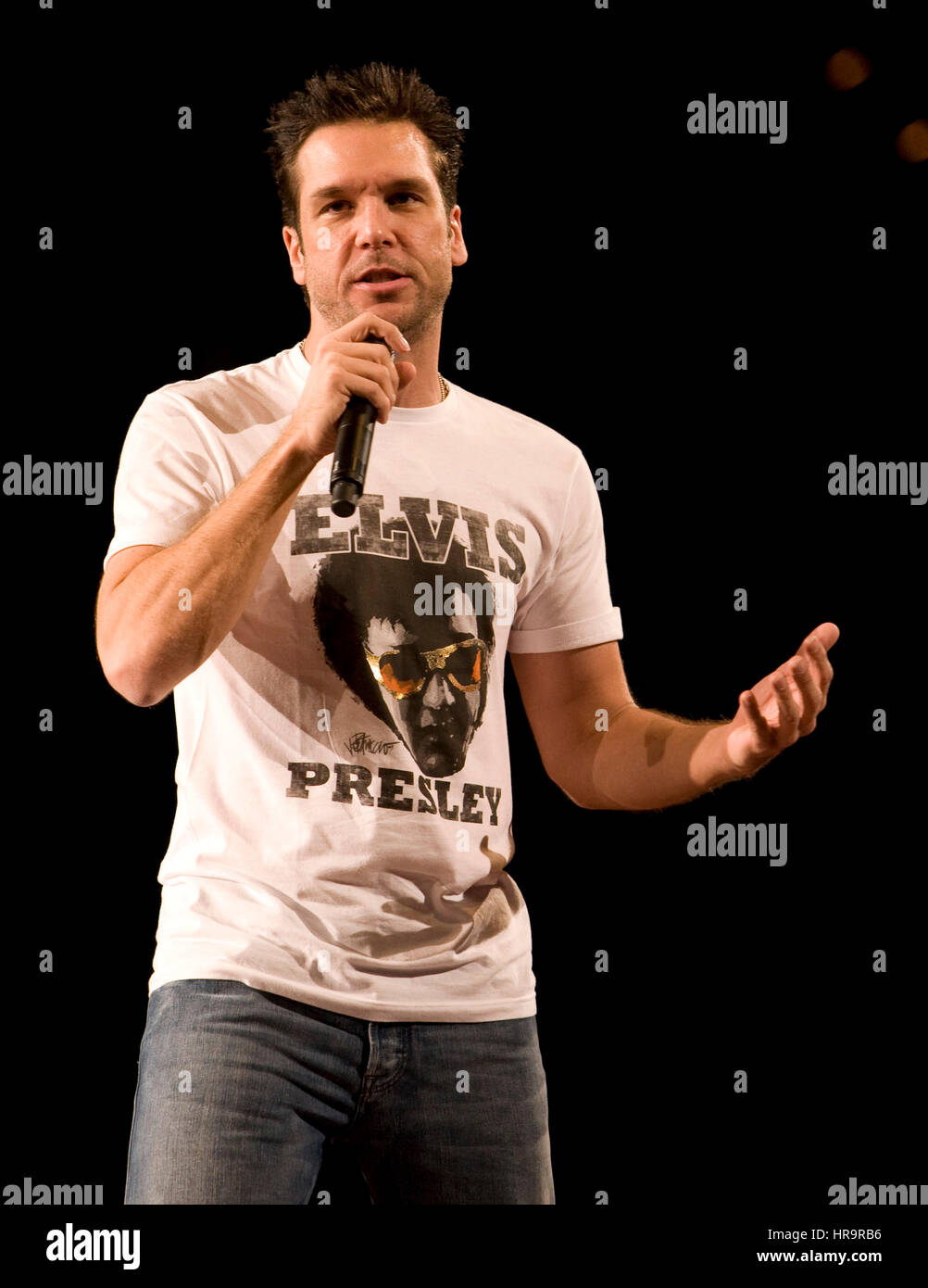 Rough around the edges tour hi-res stock photography and images - Alamy