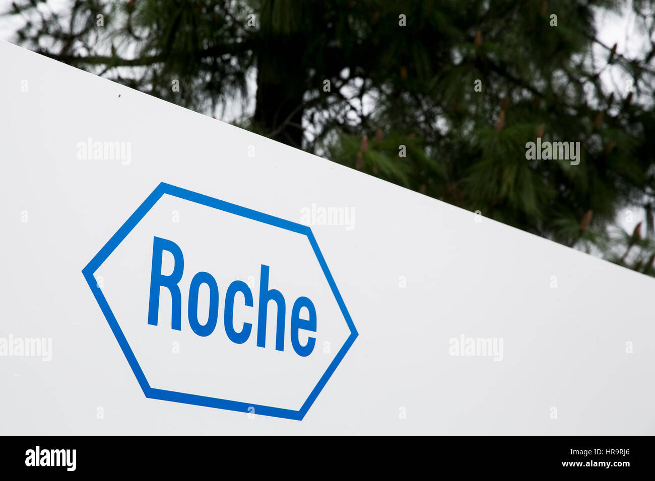Roche diagnostics logo hi-res stock photography and images - Alamy