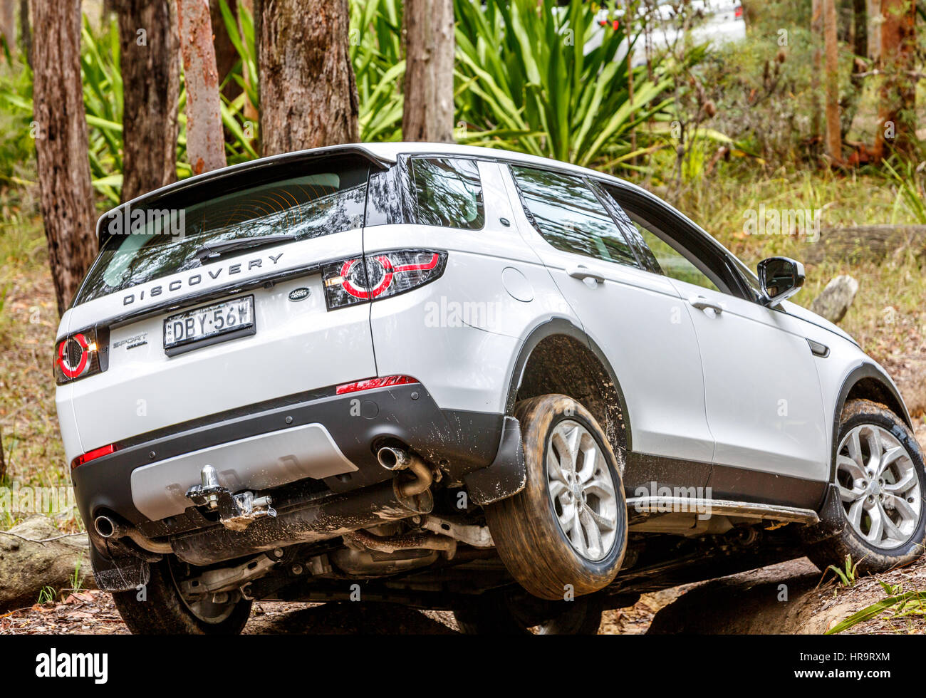 Land Rover vehicles driving off road on a Land rover experience ...