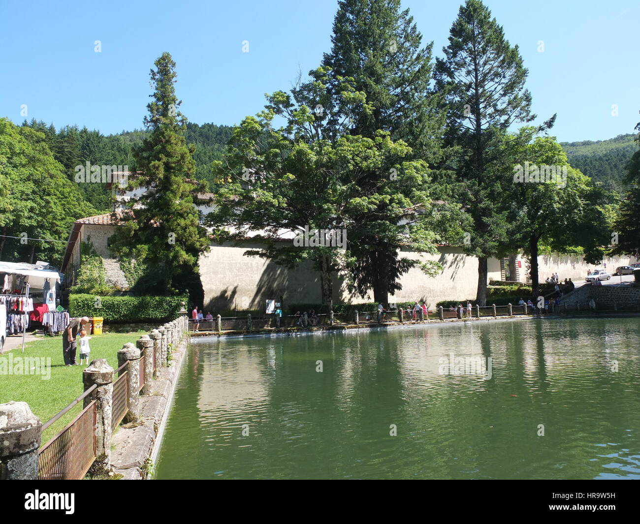 Fish fence hi-res stock photography and images - Alamy