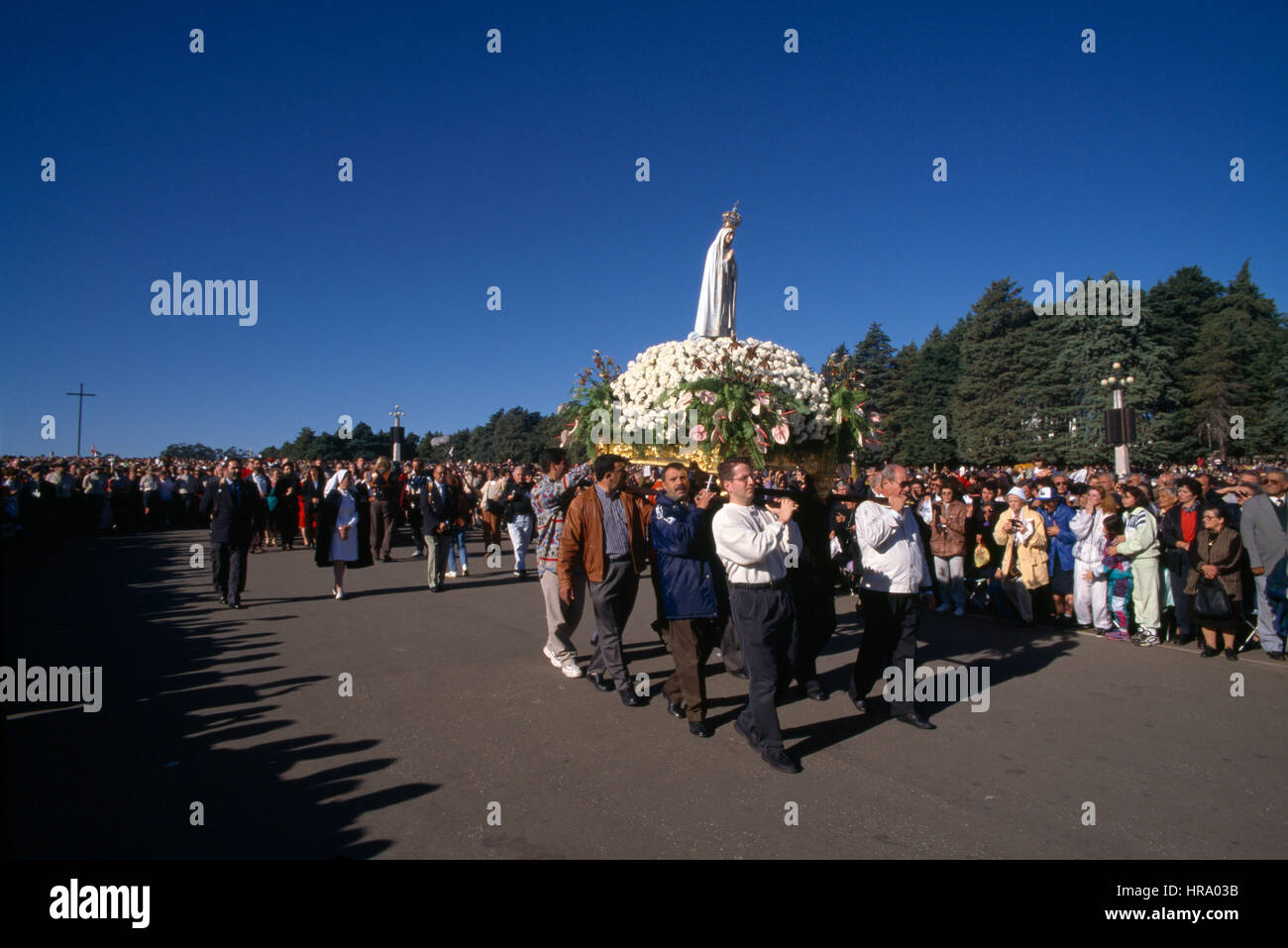Mary Procession Fatima High Resolution Stock Photography and Images - Alamy