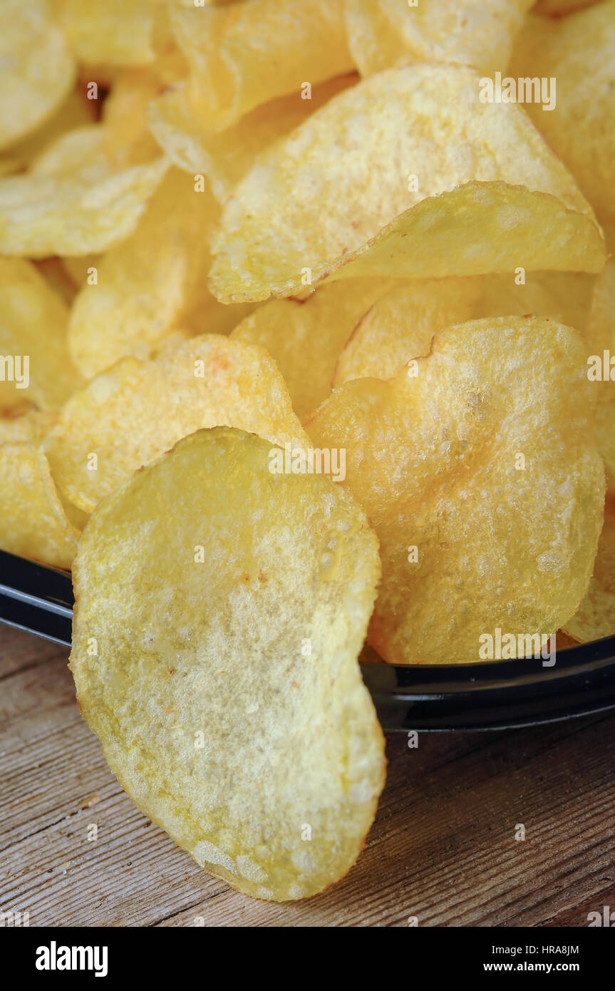 Closeup potato chips Stock Photo - Alamy