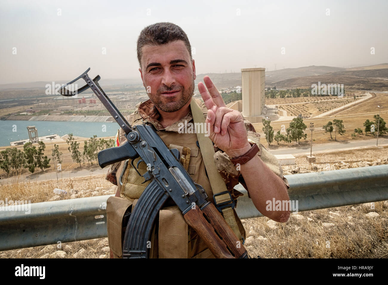 Peshmerga forces on Mozul Dam after recapturing it from ISIS Stock ...