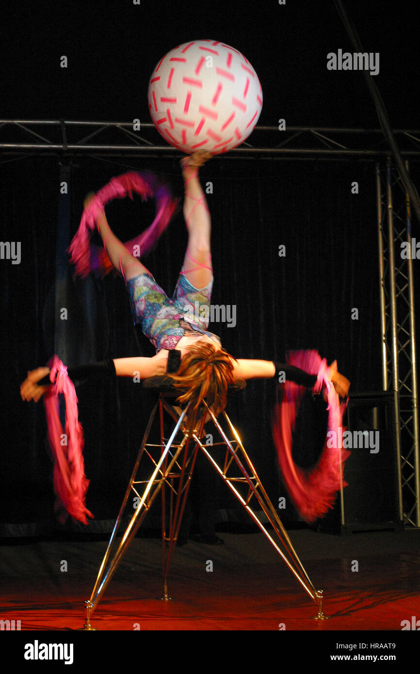 Circus hi-res stock photography and images - Alamy