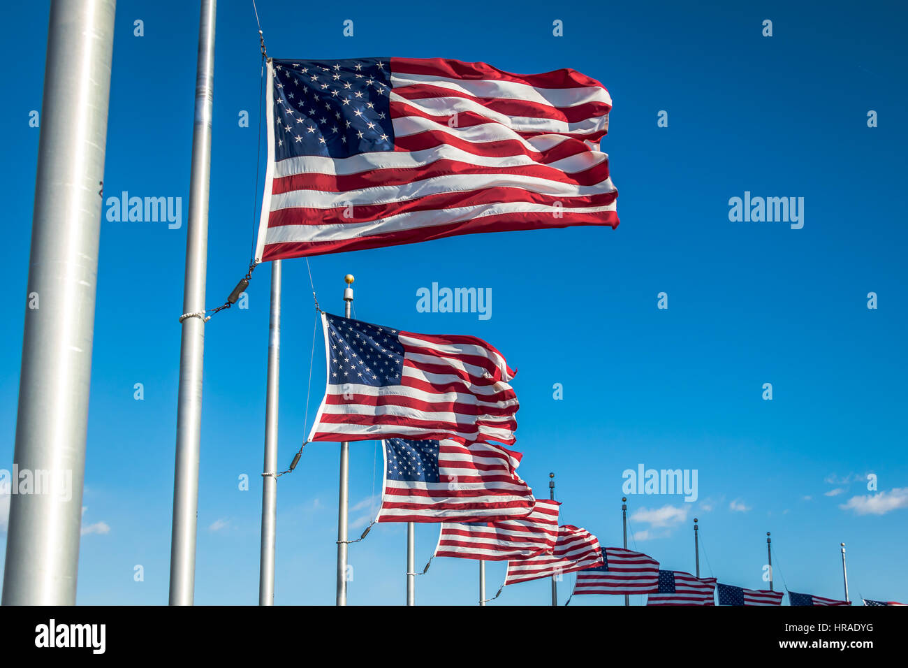 Waving american flags hi-res stock photography and images - Alamy