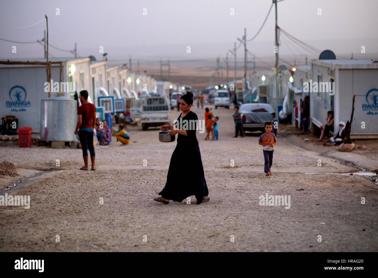 Zakho IDP camp near Dohuk, Kurdistan, Iraq Stock Photo - Alamy
