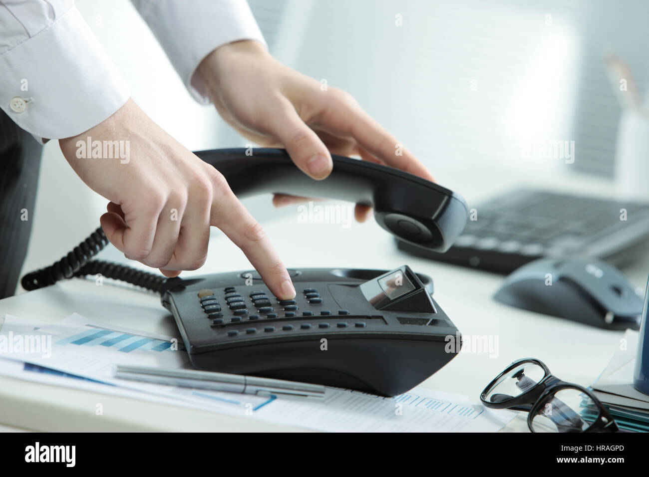 Desk phone off hook hi-res stock photography and images - Alamy