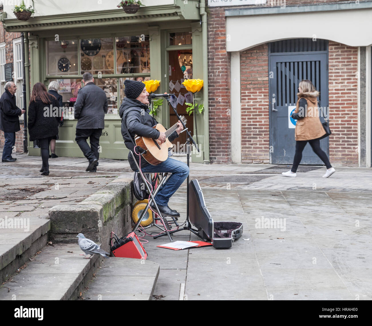 Busking in york hi-res stock photography and images - Alamy