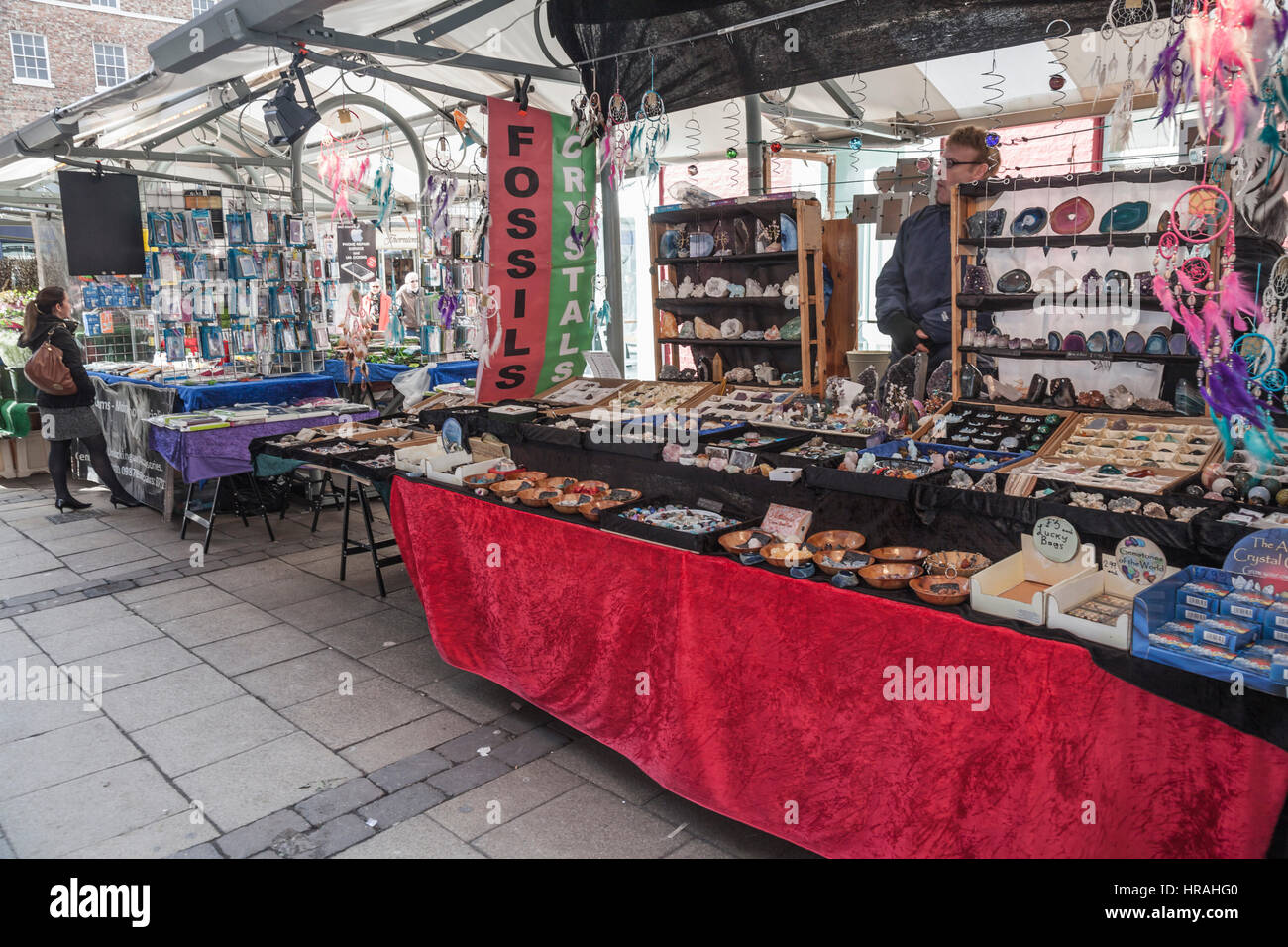 Shambles market york england uk hi-res stock photography and images - Alamy