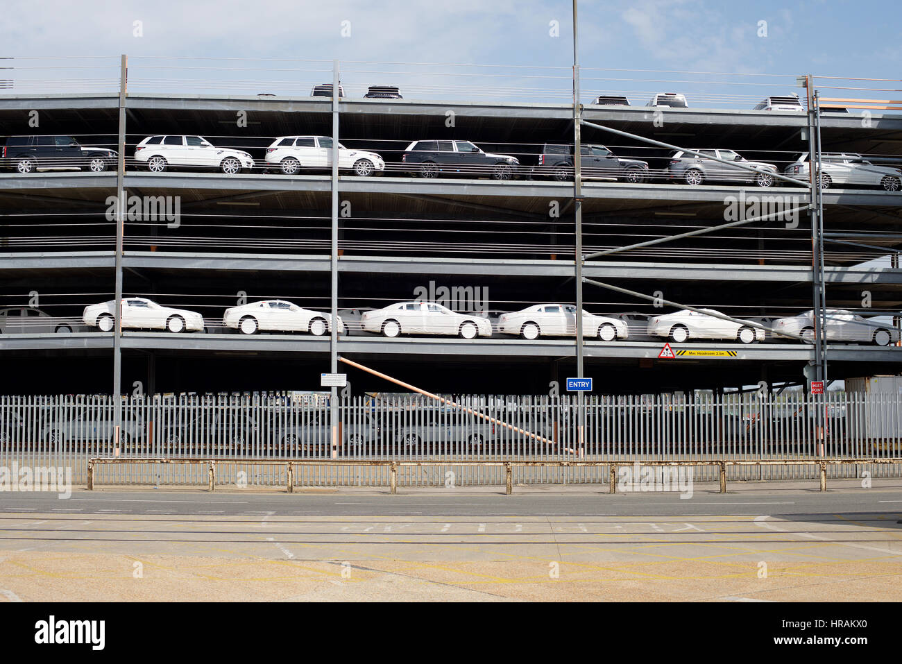 Cars export england hi-res stock photography and images - Alamy