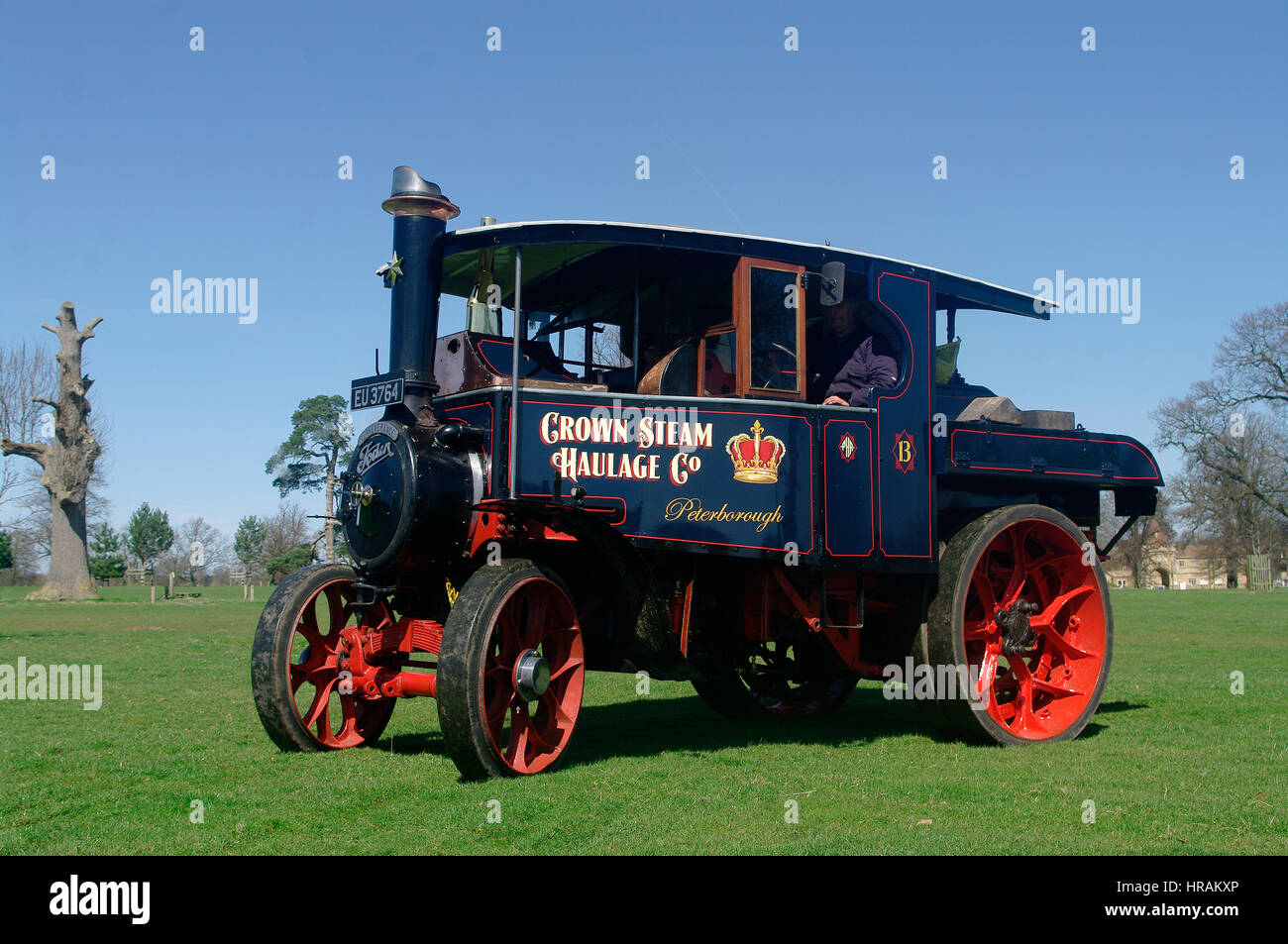 Timber tractor hi-res stock photography and images - Alamy