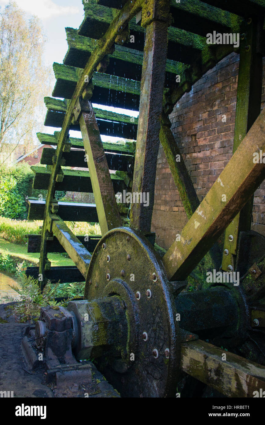 Waterwheel at the Cheddleton Flint Mill, Staffordshire Stock Photo - Alamy