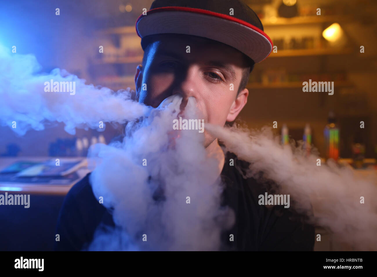 Vapor bar hi-res stock photography and images - Alamy