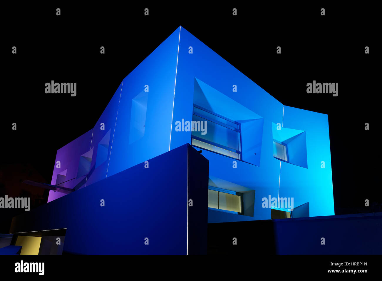 illuminated exterior of abstract building Stock Photo - Alamy